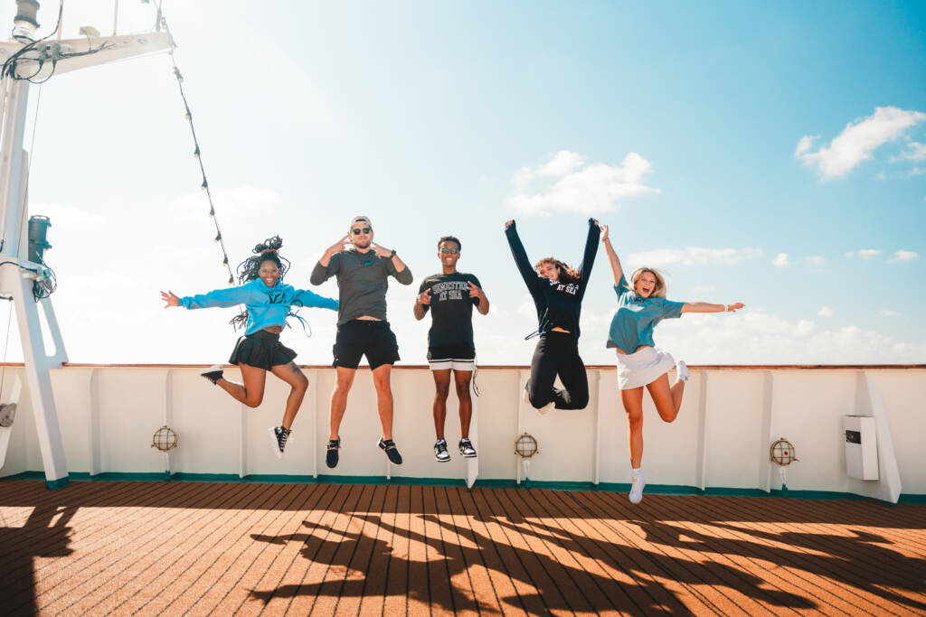 Fall 2017 Voyagers celebrate Neptune Day – Semester at Sea