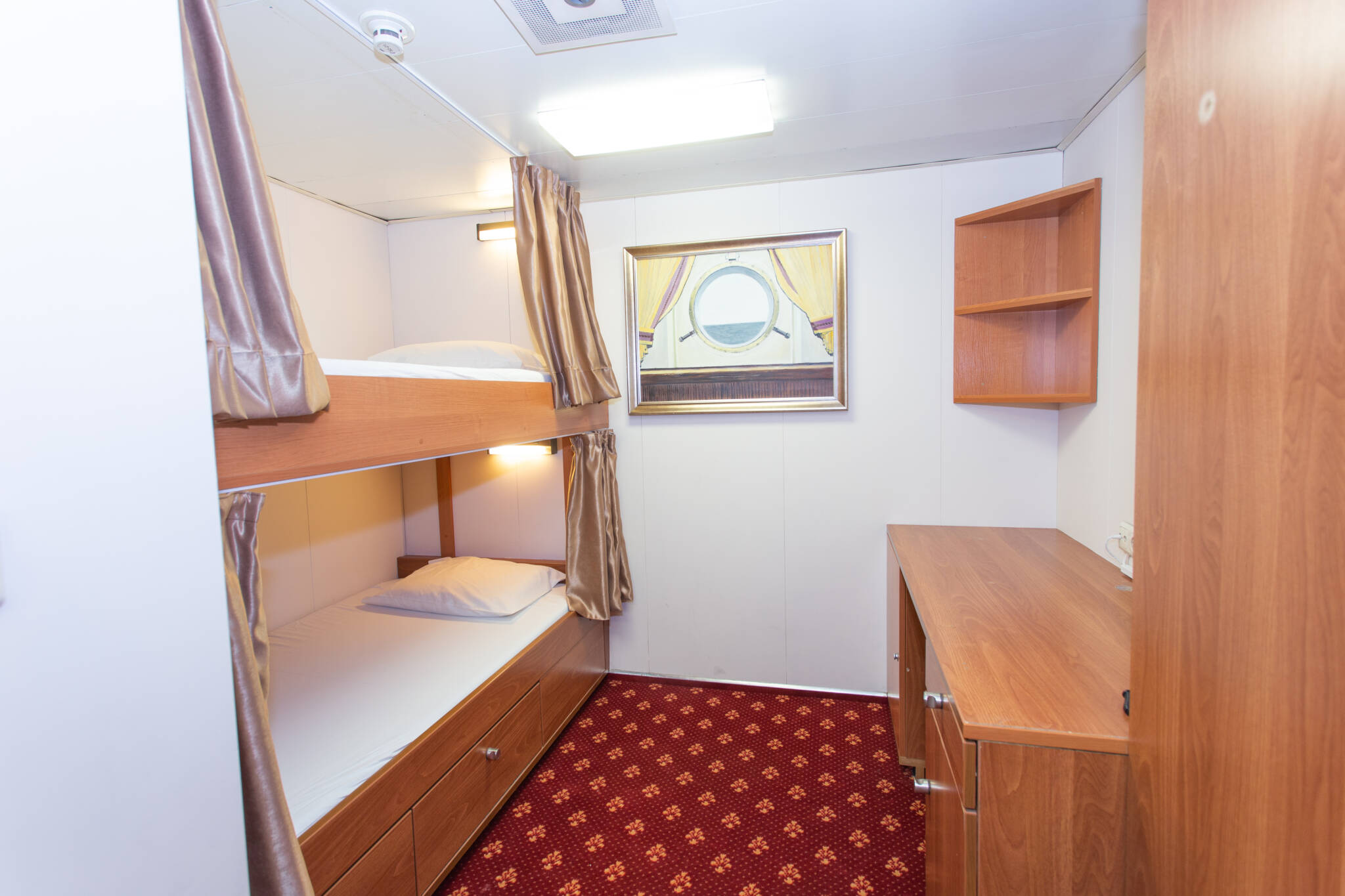 Student Cabins - Standard | Semester at Sea